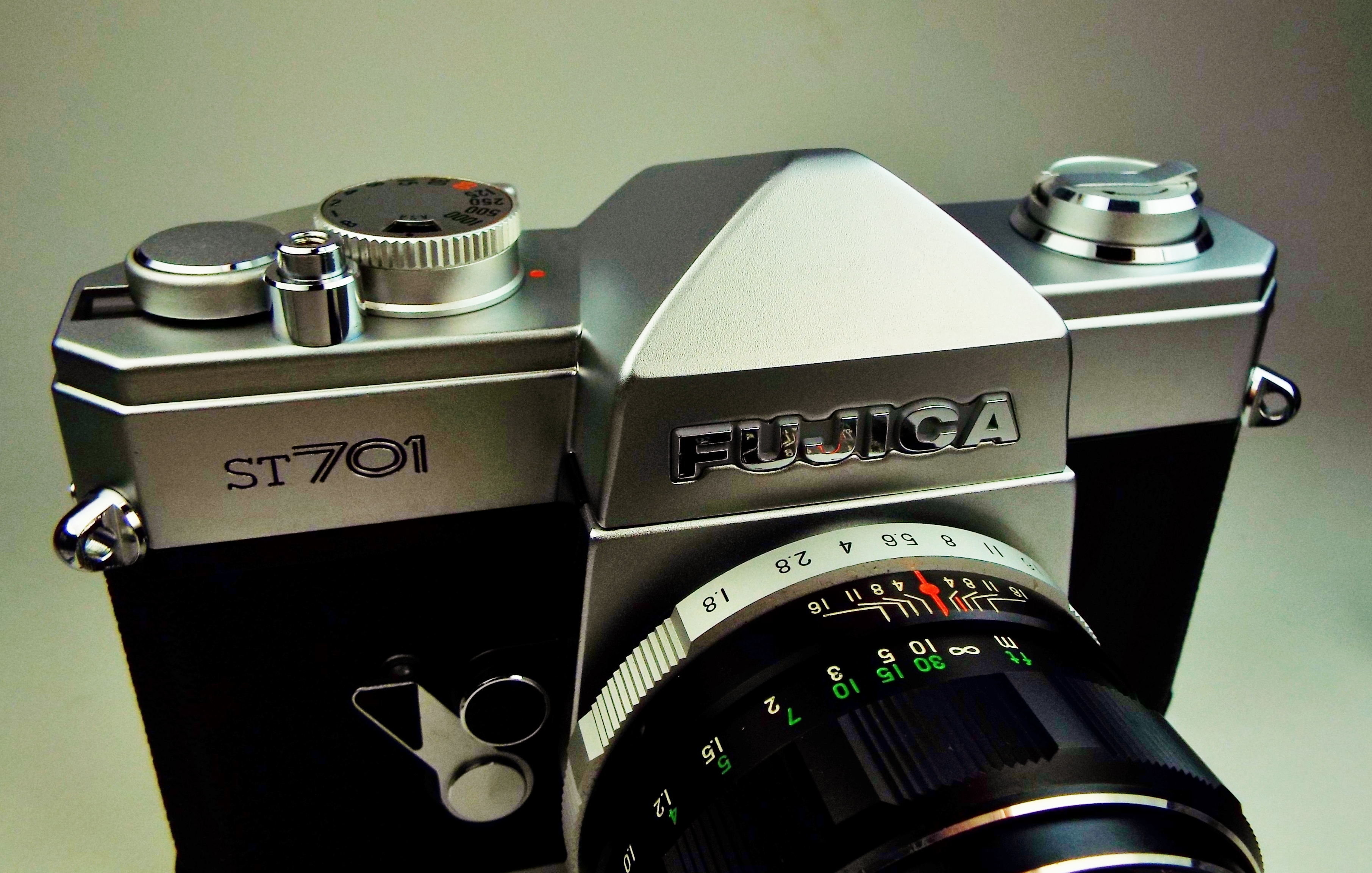 Fujica ST701 from 1971 | Chasing Classic Cameras with Chris