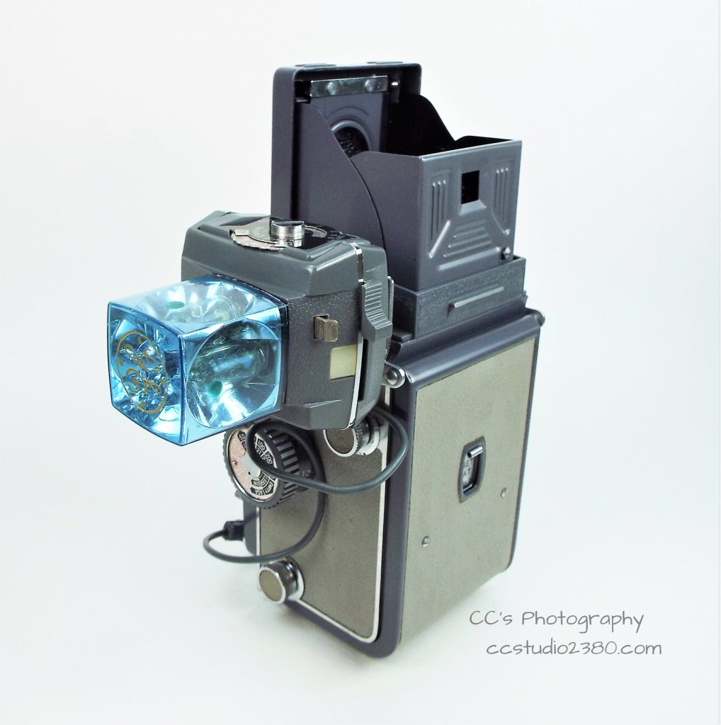 1960s Hi-Tech – It’s a flashcube, baby! | Chasing Classic Cameras with ...