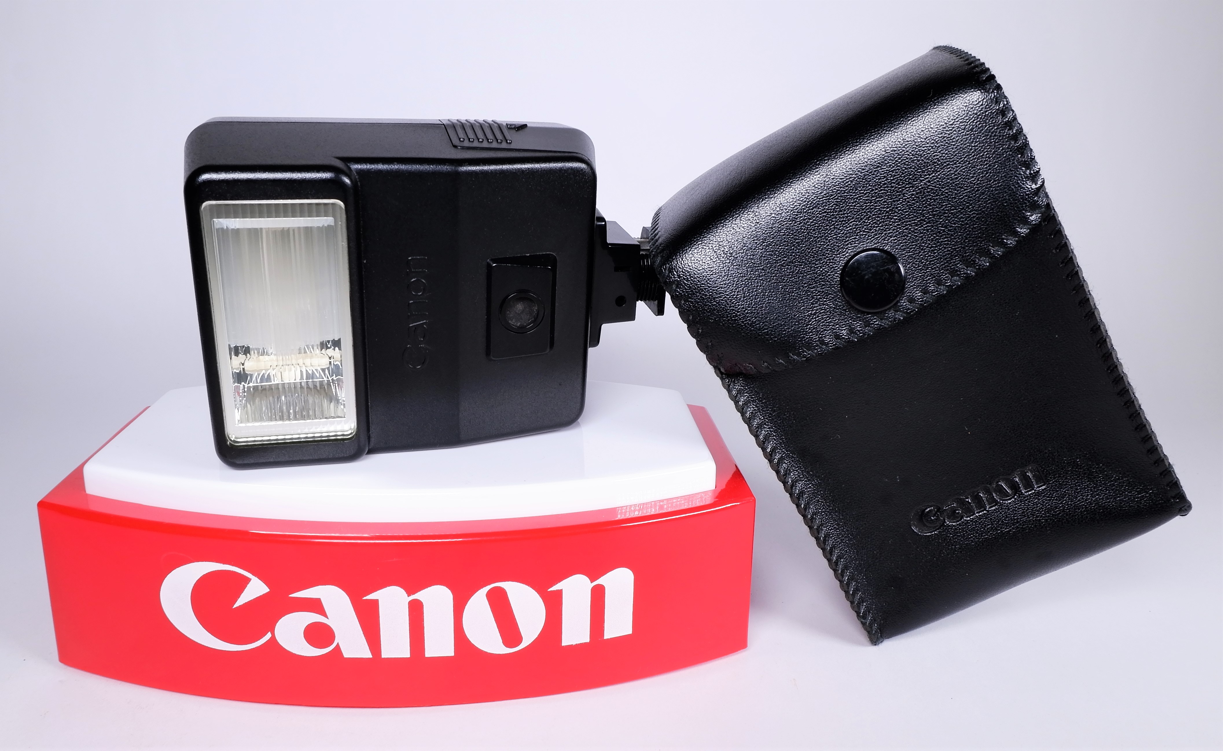 09 | April | 2019 | Chasing Classic Cameras with Chris