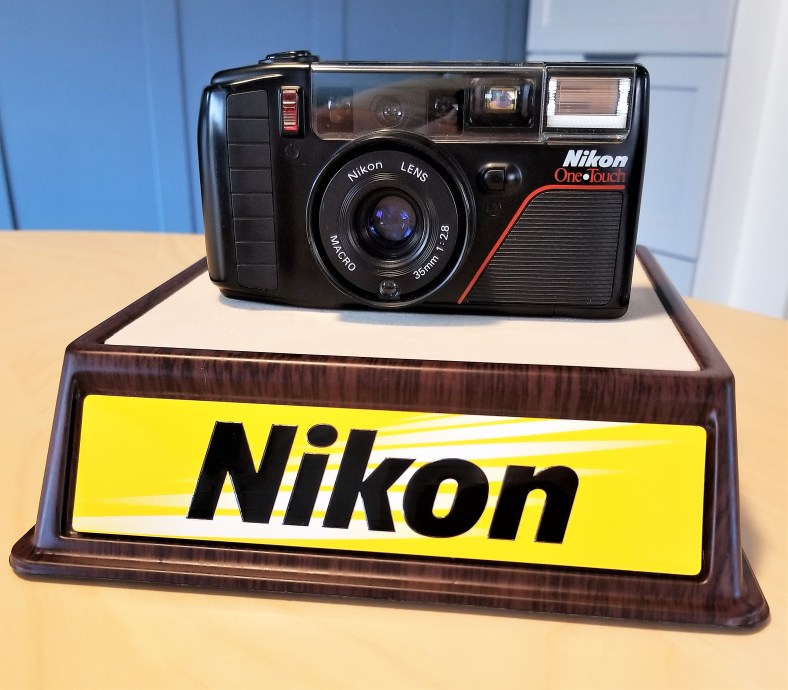 Nikon One Touch (AF3) – 1987 | Chasing Classic Cameras with Chris